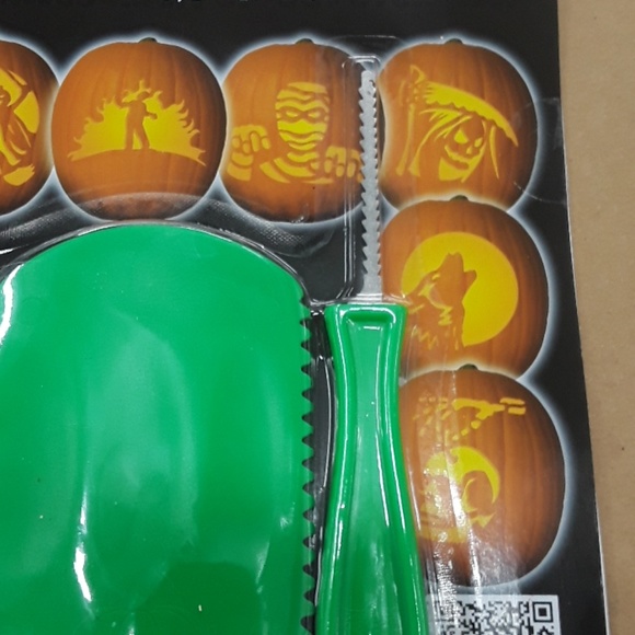 Dolgen | Holiday | Ultimate Pumpkin Carving Kit Stencils Saw Detailer ...